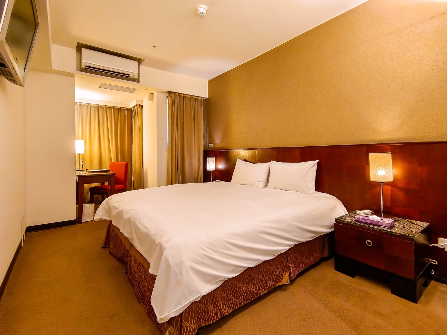 Deluxe Single – 台中 ‧ 逢甲 文華道會館 In One City Inn